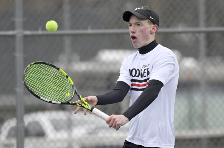 Fort Dodge boys open with 9-2 victory | News, Sports, Jobs - Messenger News